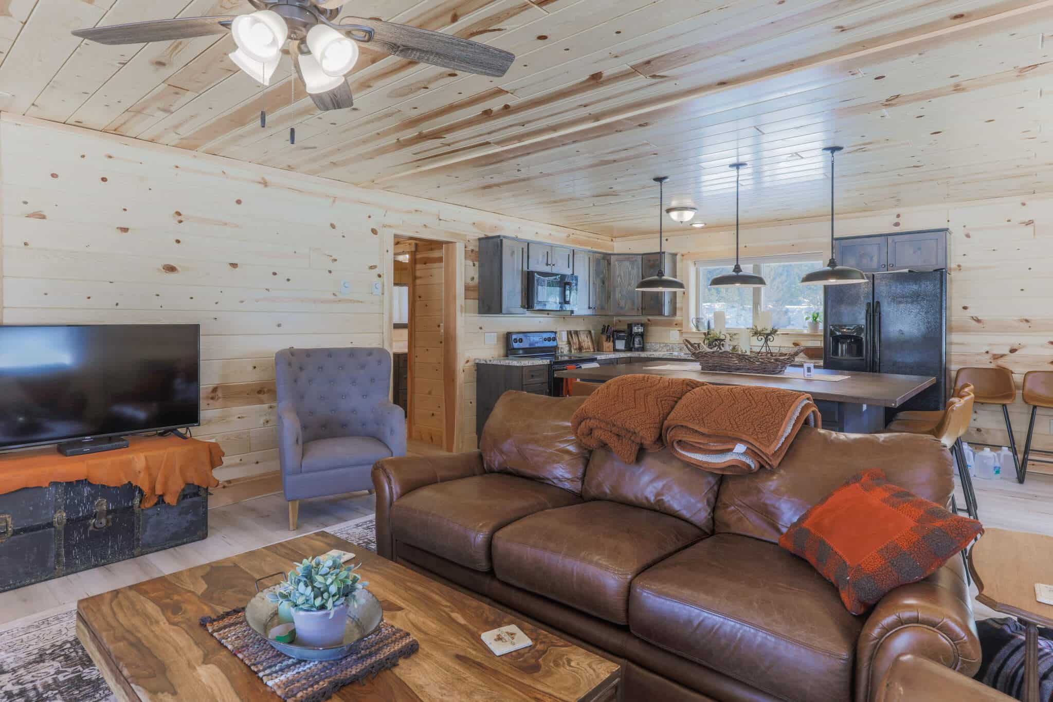 The Glacier Log Cabin With Side Porch | Large Family Cabin