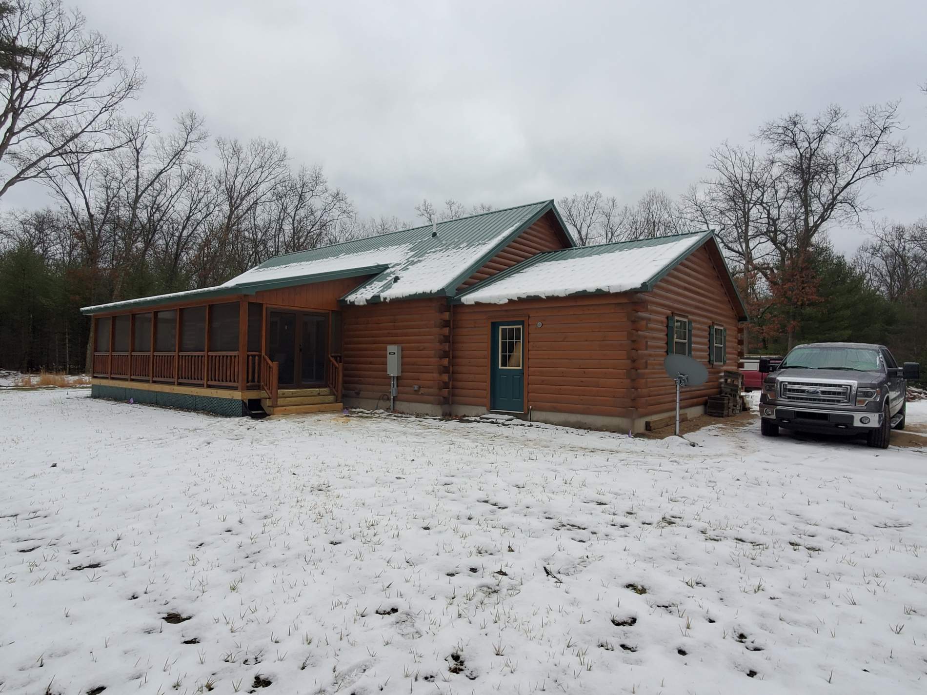 Pioneer Log Homes | Pioneer Log Cabins | Ranch-Style Cabin