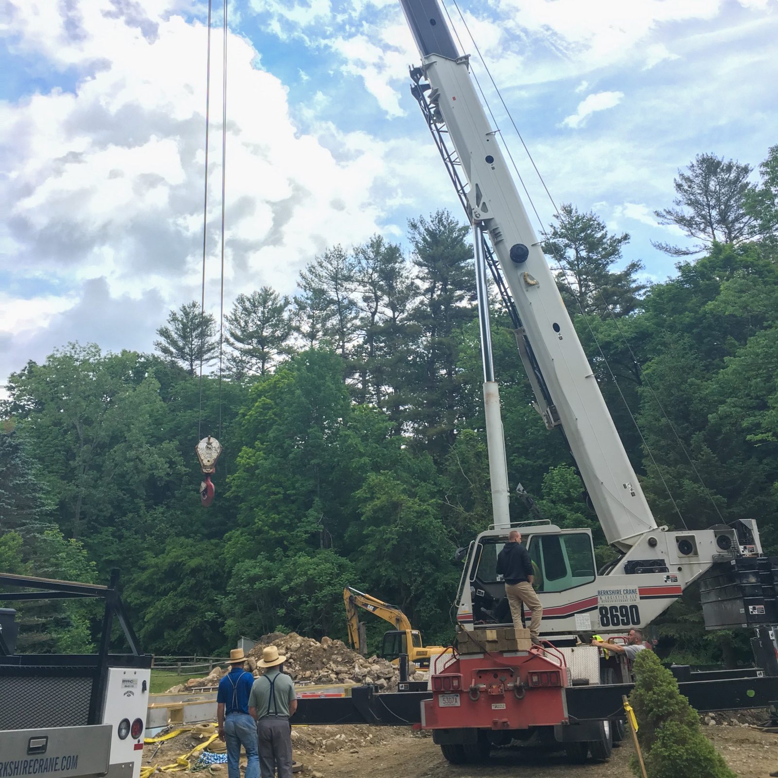 28x40 Settler Log Cabin In Massachusetts | Designed By Zooks