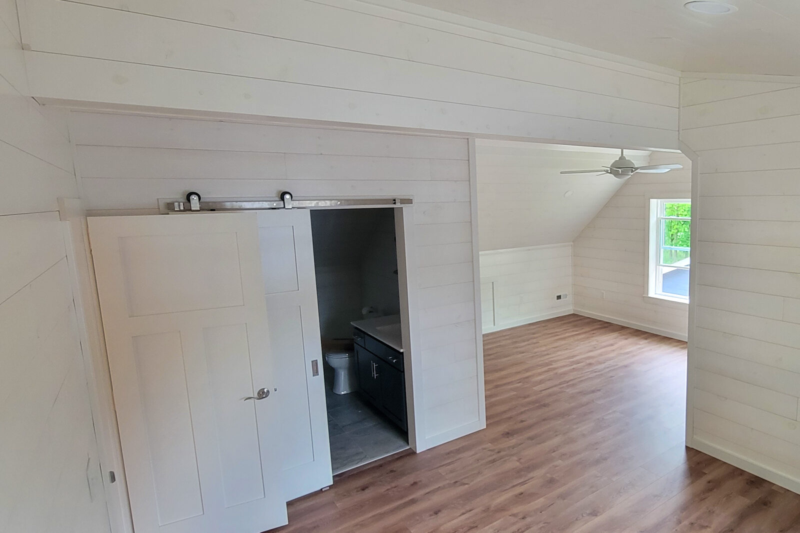 The Franklin Modern Farmhouse Cabin | 2023 Modular Cabins