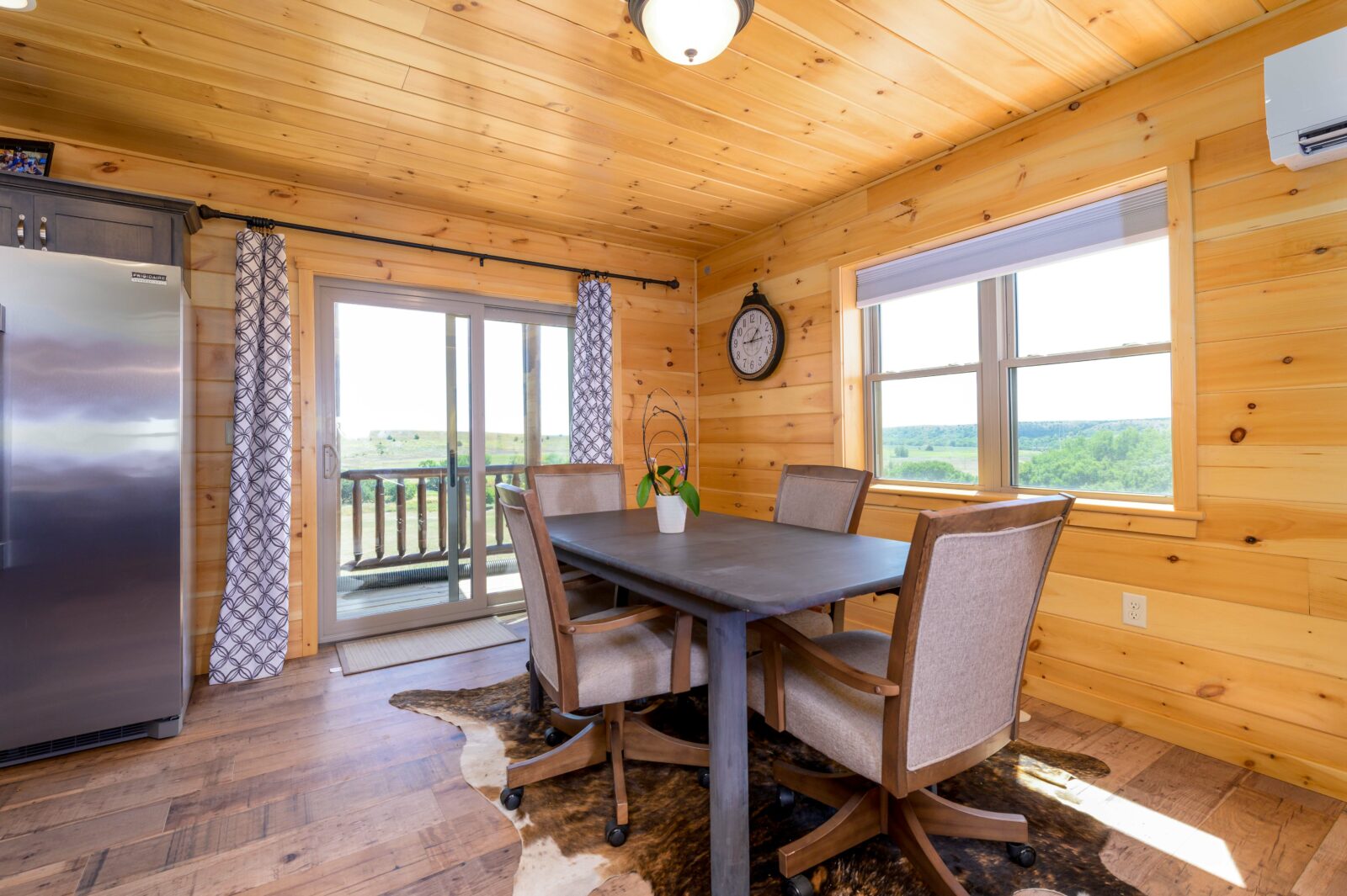 Prefab Cabin In Russell KS | Zook Cabins | 2023