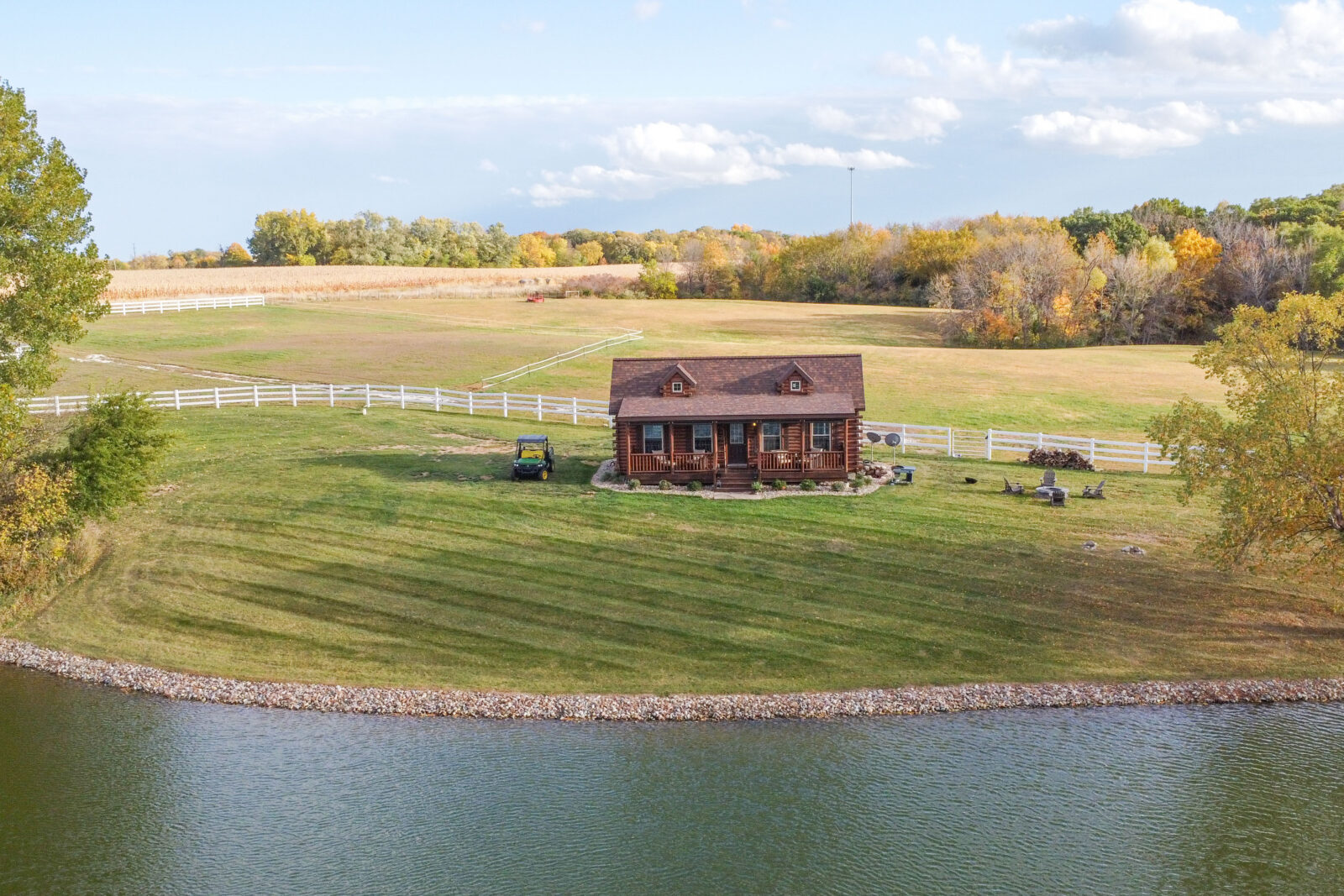 Beautiful Prefab Cabin In Adel IA | Zook Cabins